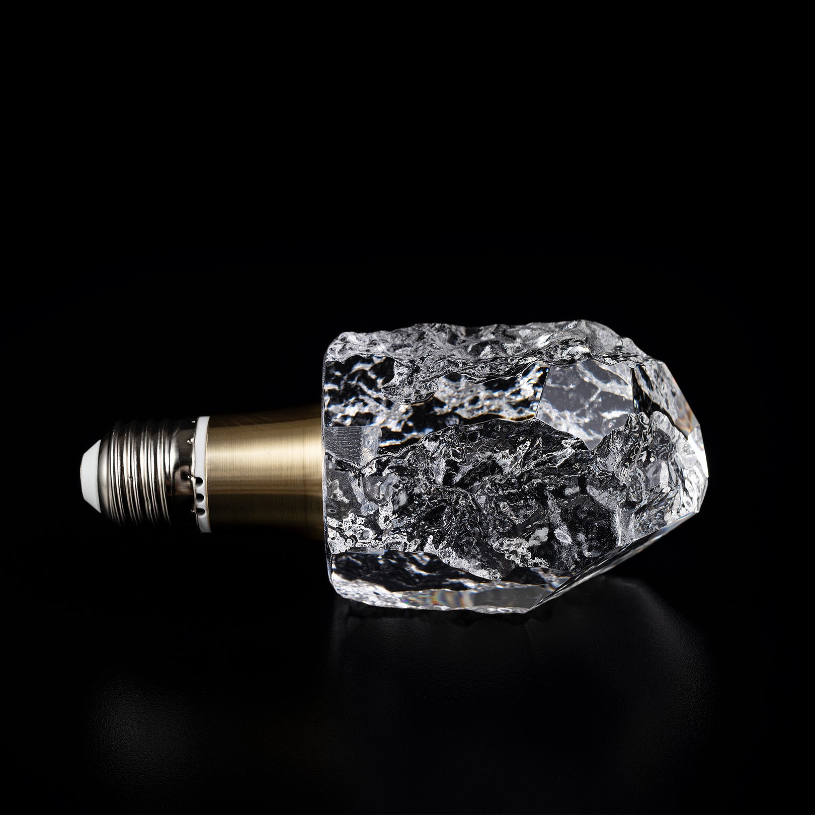NATURAL GEODE Crystal LED Light Bulb – CarroUSA.com